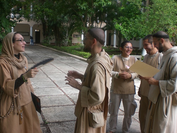 frailes pobres > Home-Español